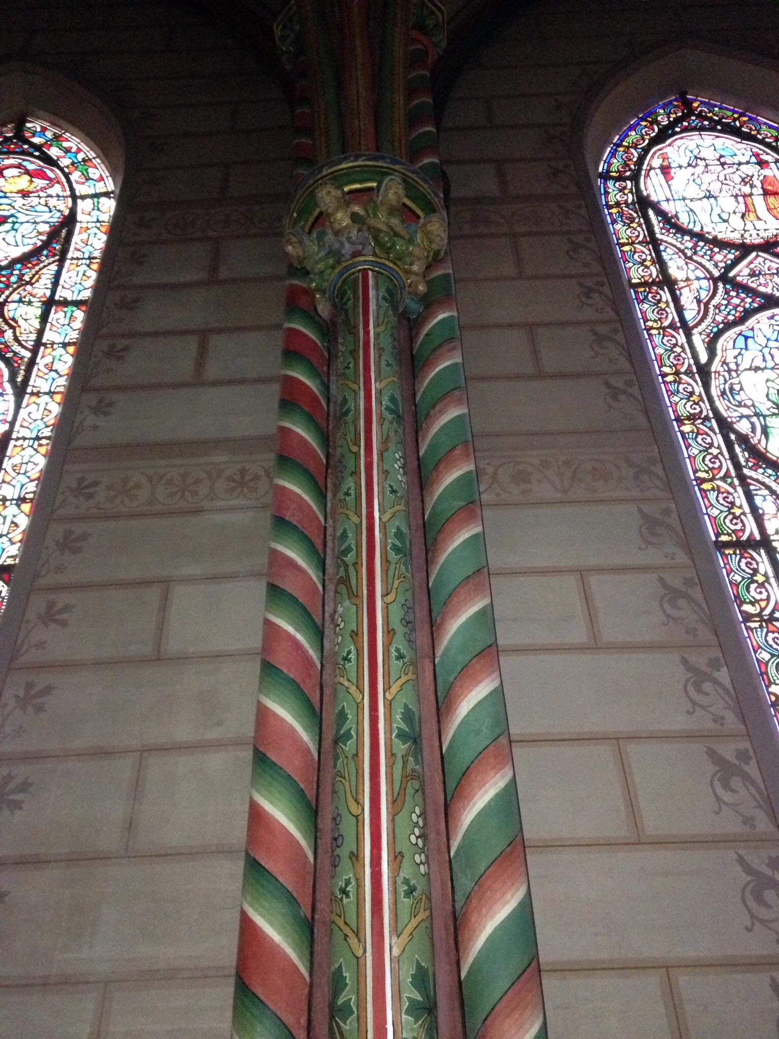 Avranches candy-cane pillars | Scrolller