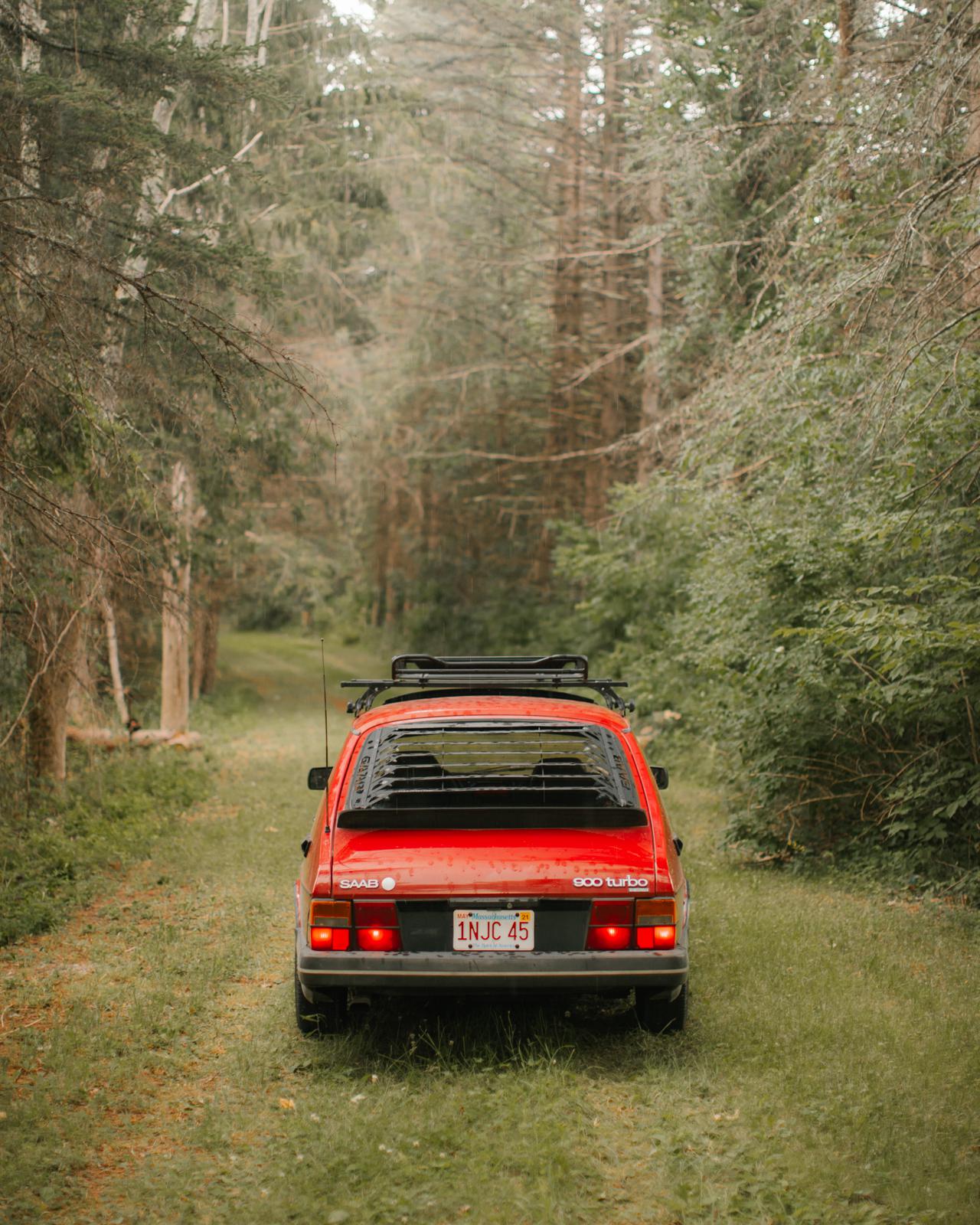 away from the urban sprawl - 1986 900 'spg' | Scrolller