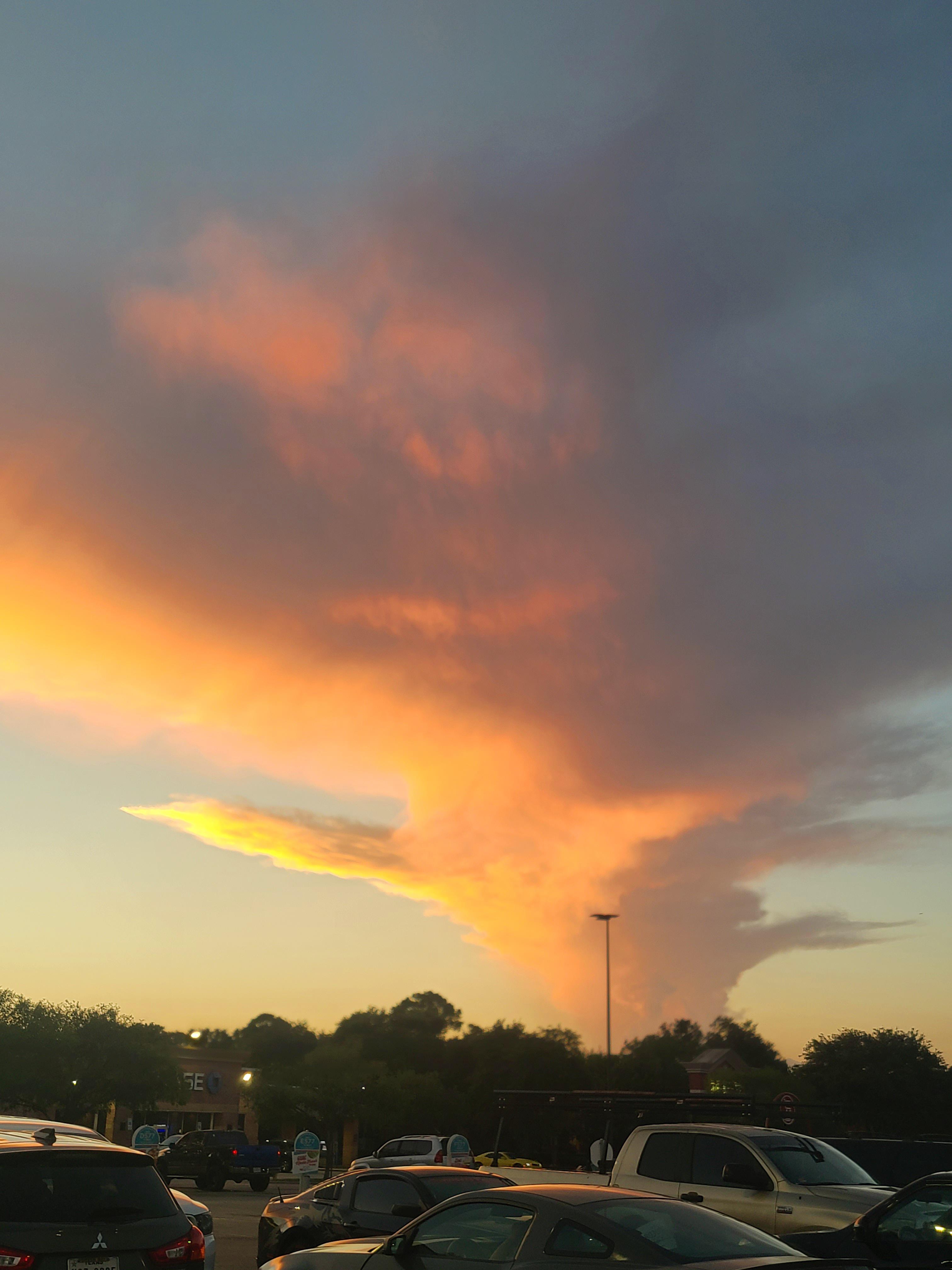 Awesome cloud formation. Houston TX. | Scrolller