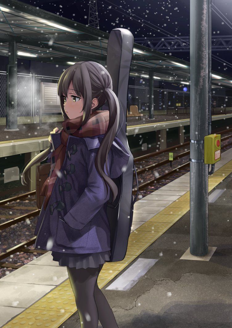 Azusa at the station | Scrolller