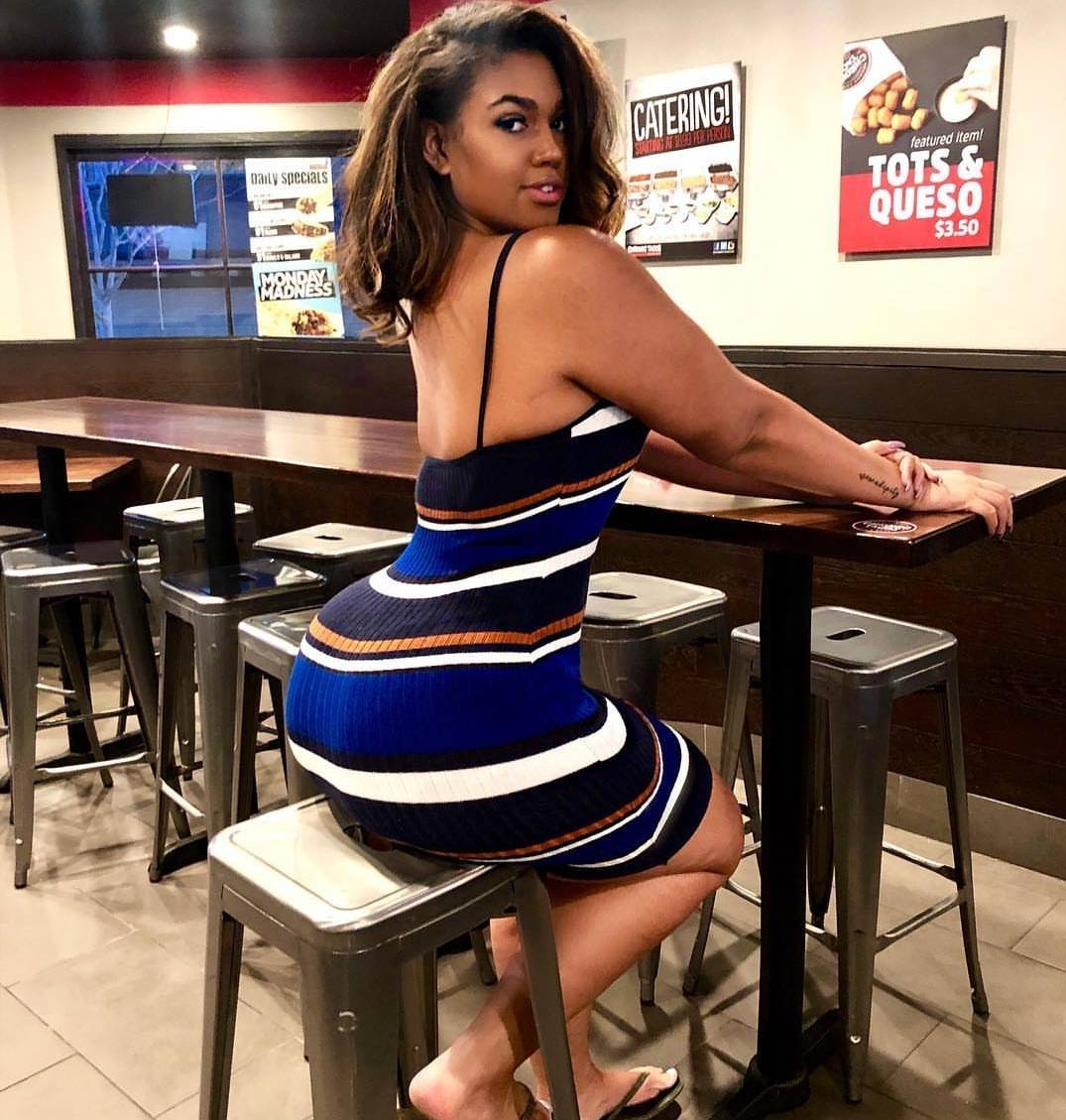 Baby grl | Scrolller