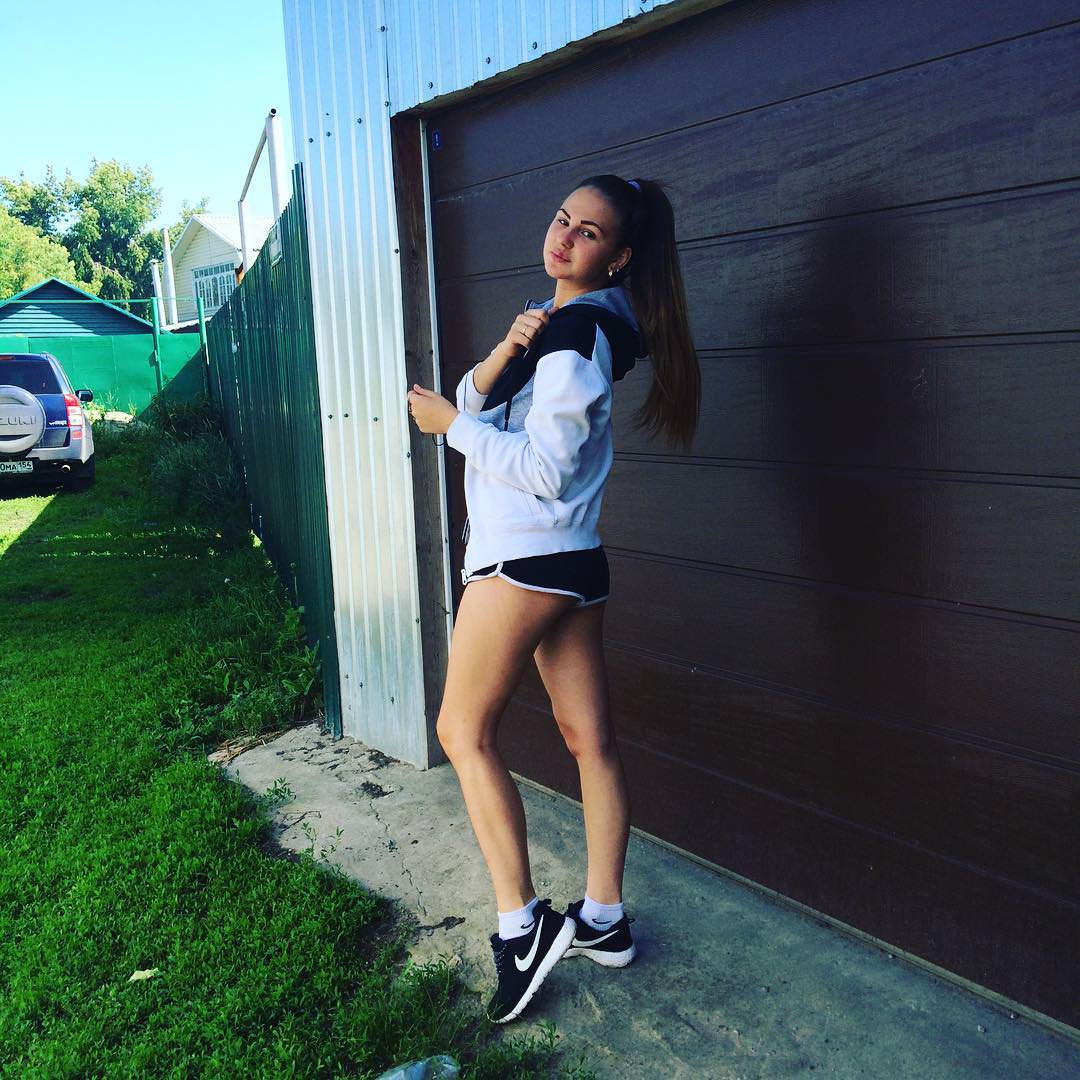 Backyard beauty | Scrolller