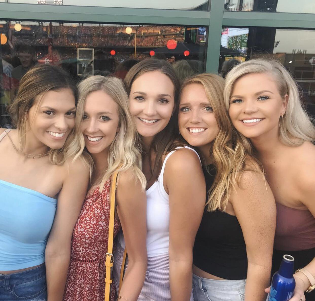 Ballpark buds | Scrolller