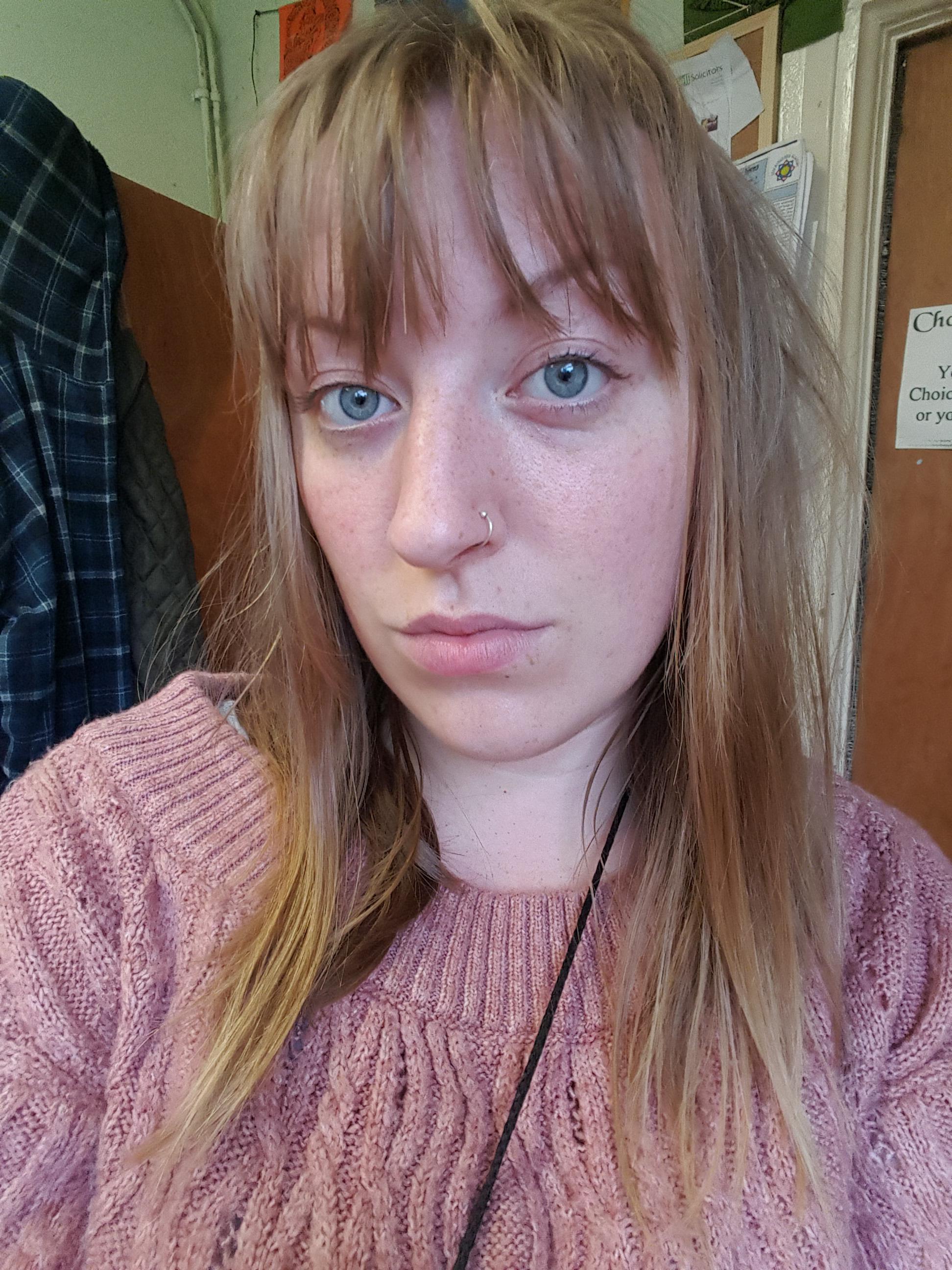 Bare face and messy hair day today | Scrolller