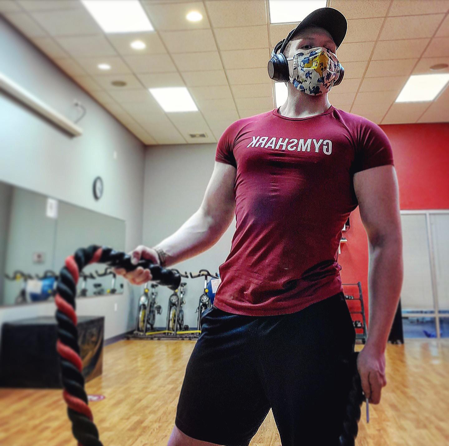 Who wants to get tied up with me in some rope play😝👿 | Scrolller