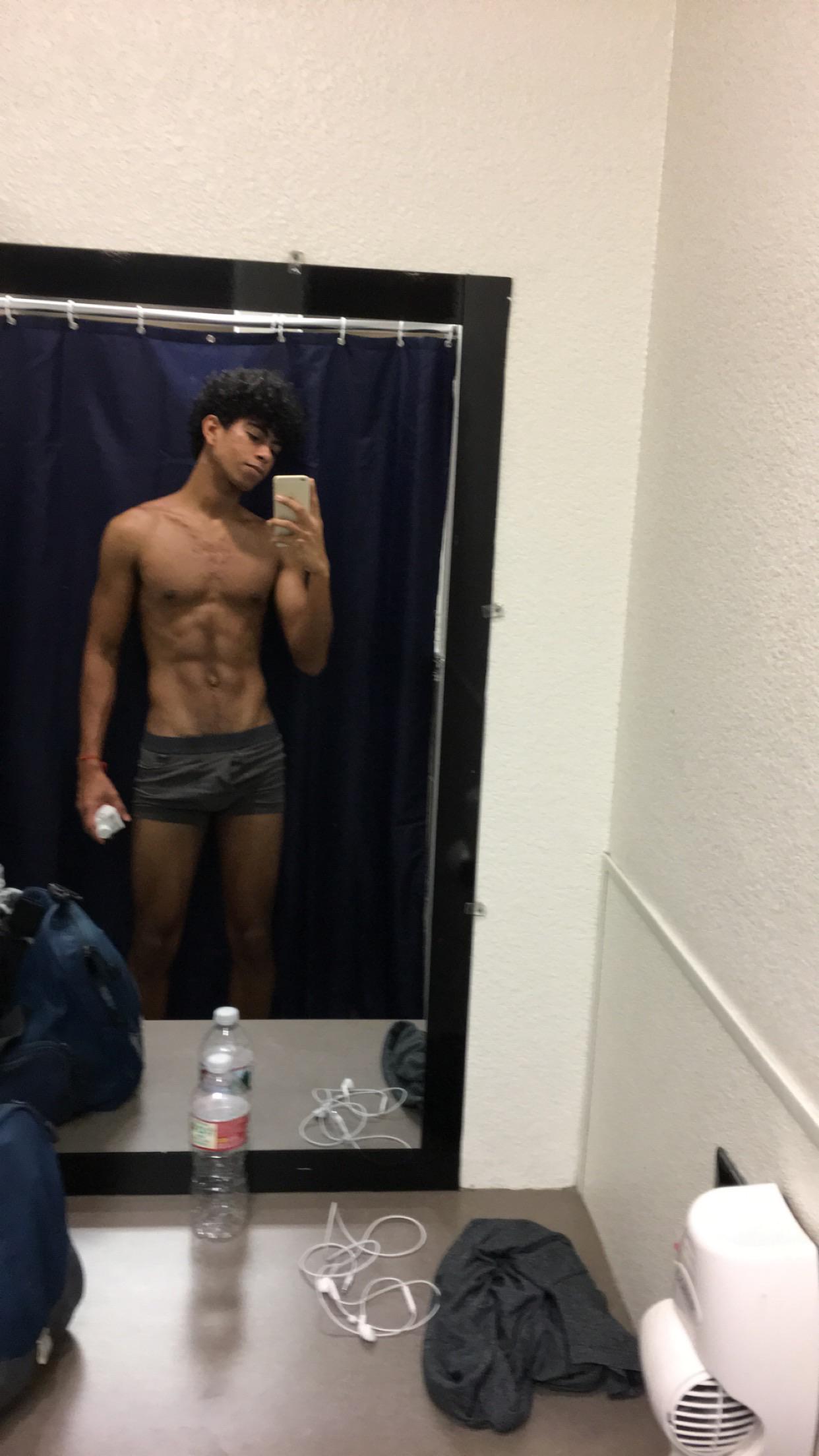 beach boy gainz 🌊 | Scrolller