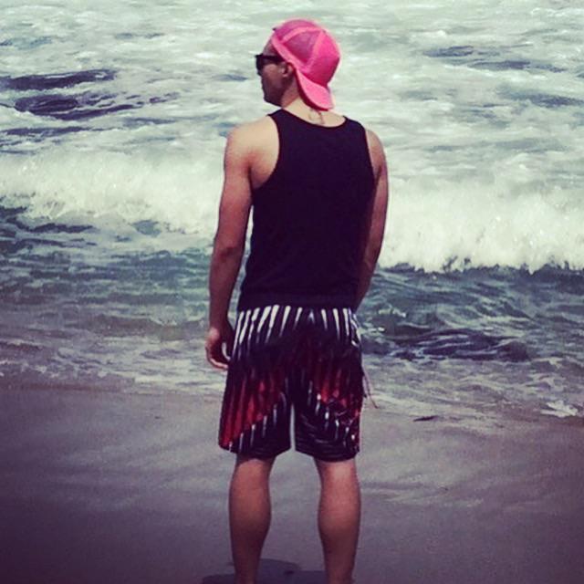 Beach guy | Scrolller