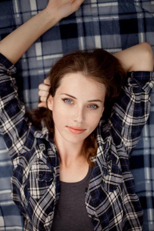 Beautiful blue eyed girl | Scrolller