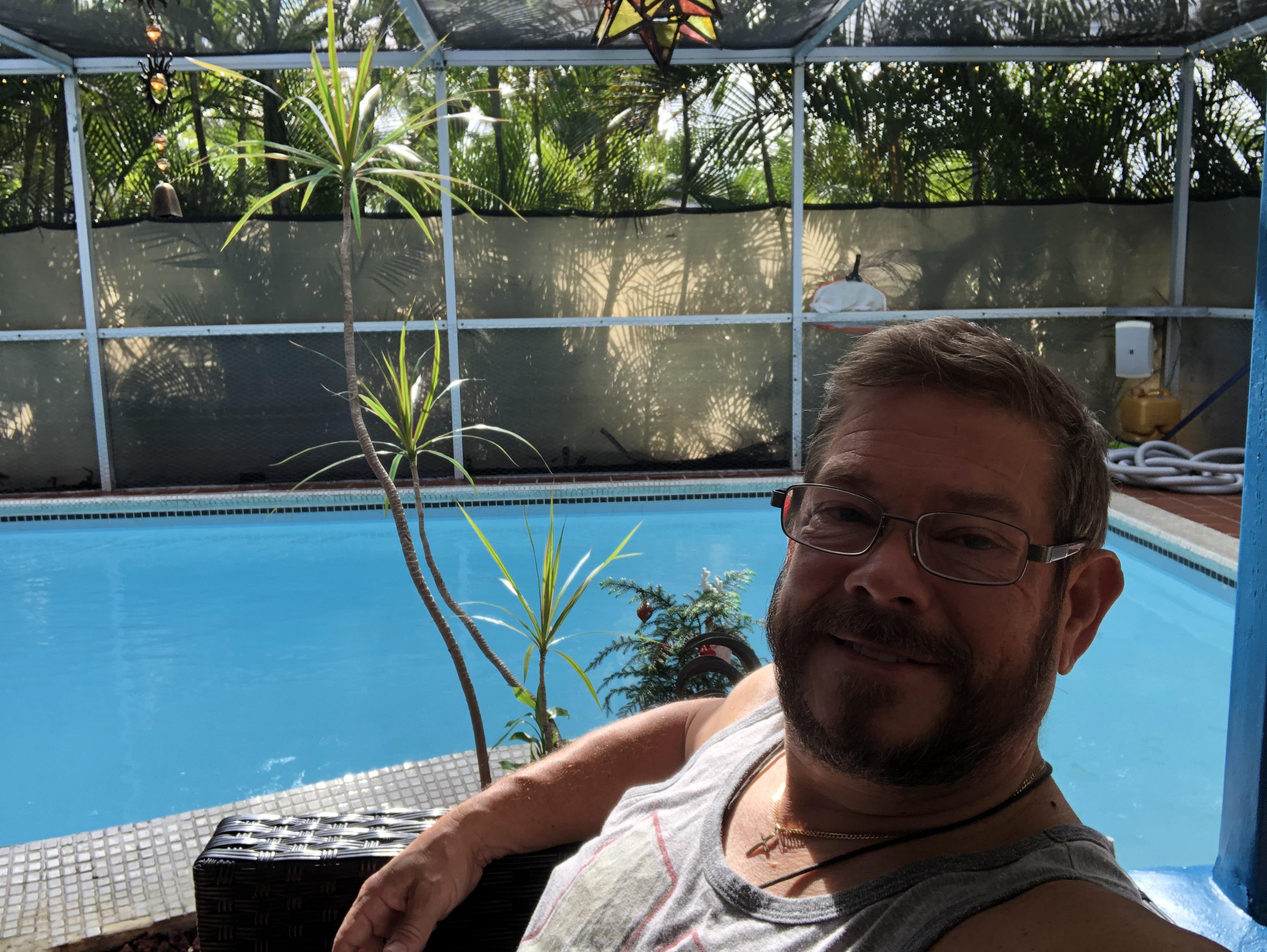 Beautiful day in South Florida! Happy Saturday you handsome devils! | Scrolller