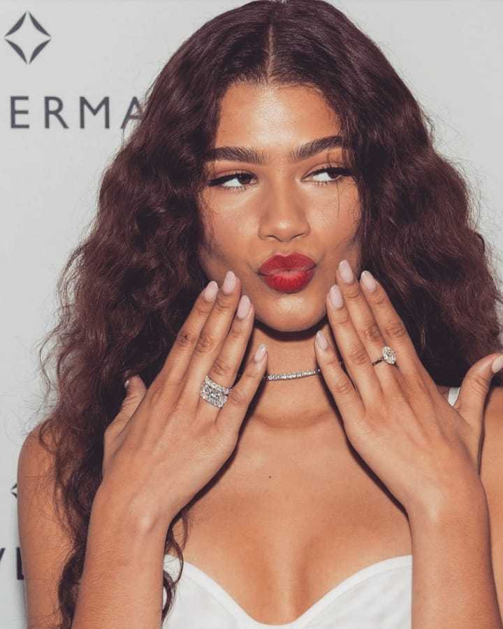 Beautiful Hands | Scrolller