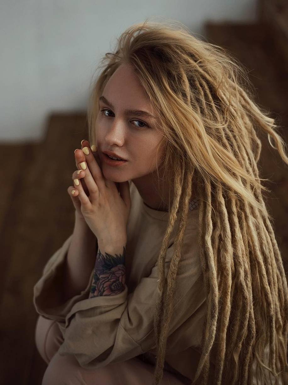 Beautiful Russian Naomi Watts lookalike | Scrolller