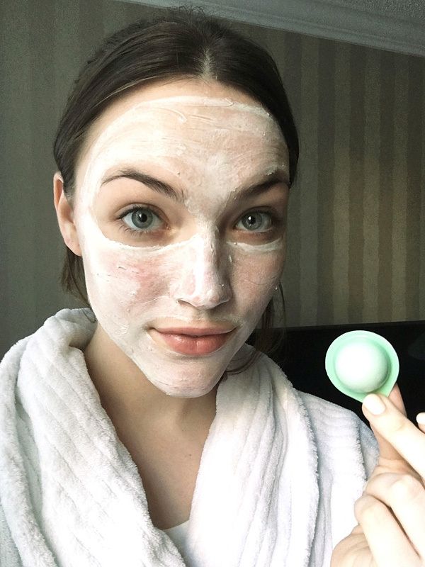 Beautiful Violett Scrolller
