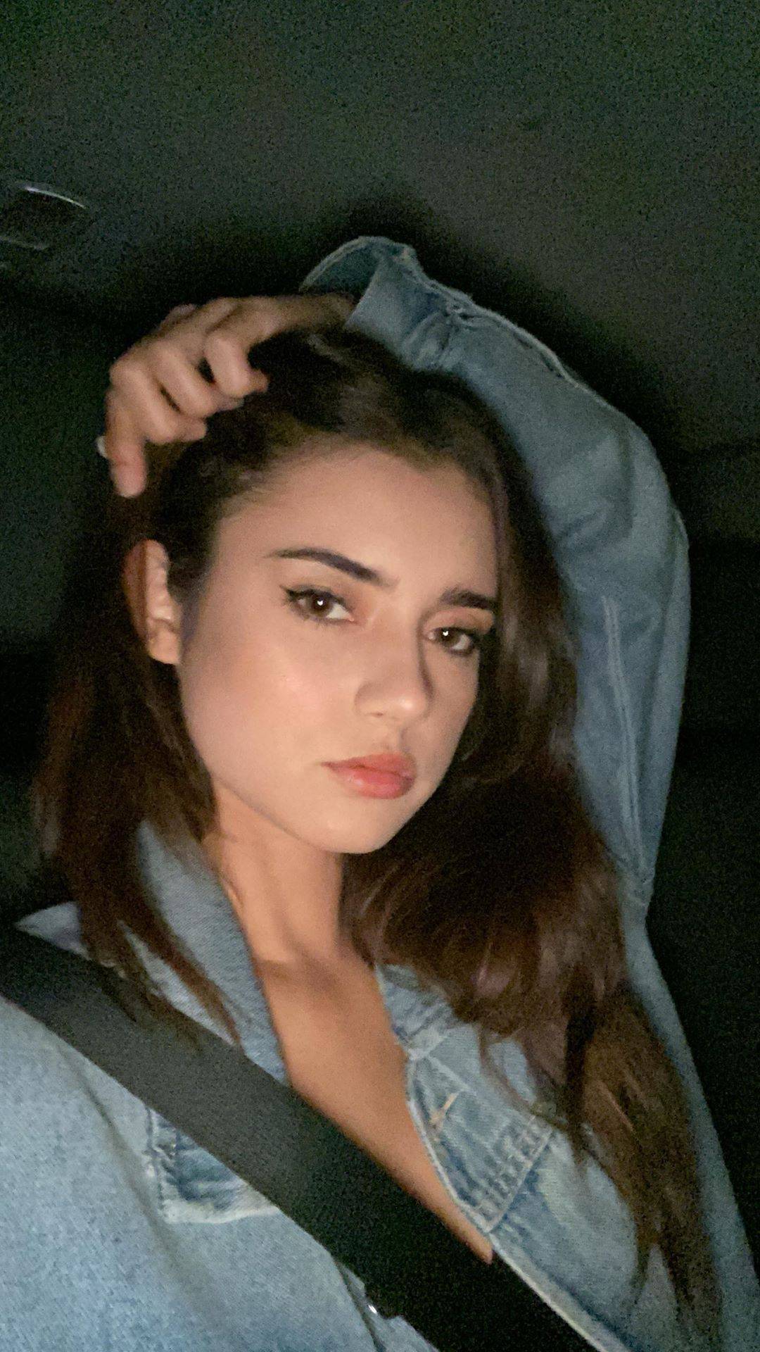 Beauty-1 | Scrolller