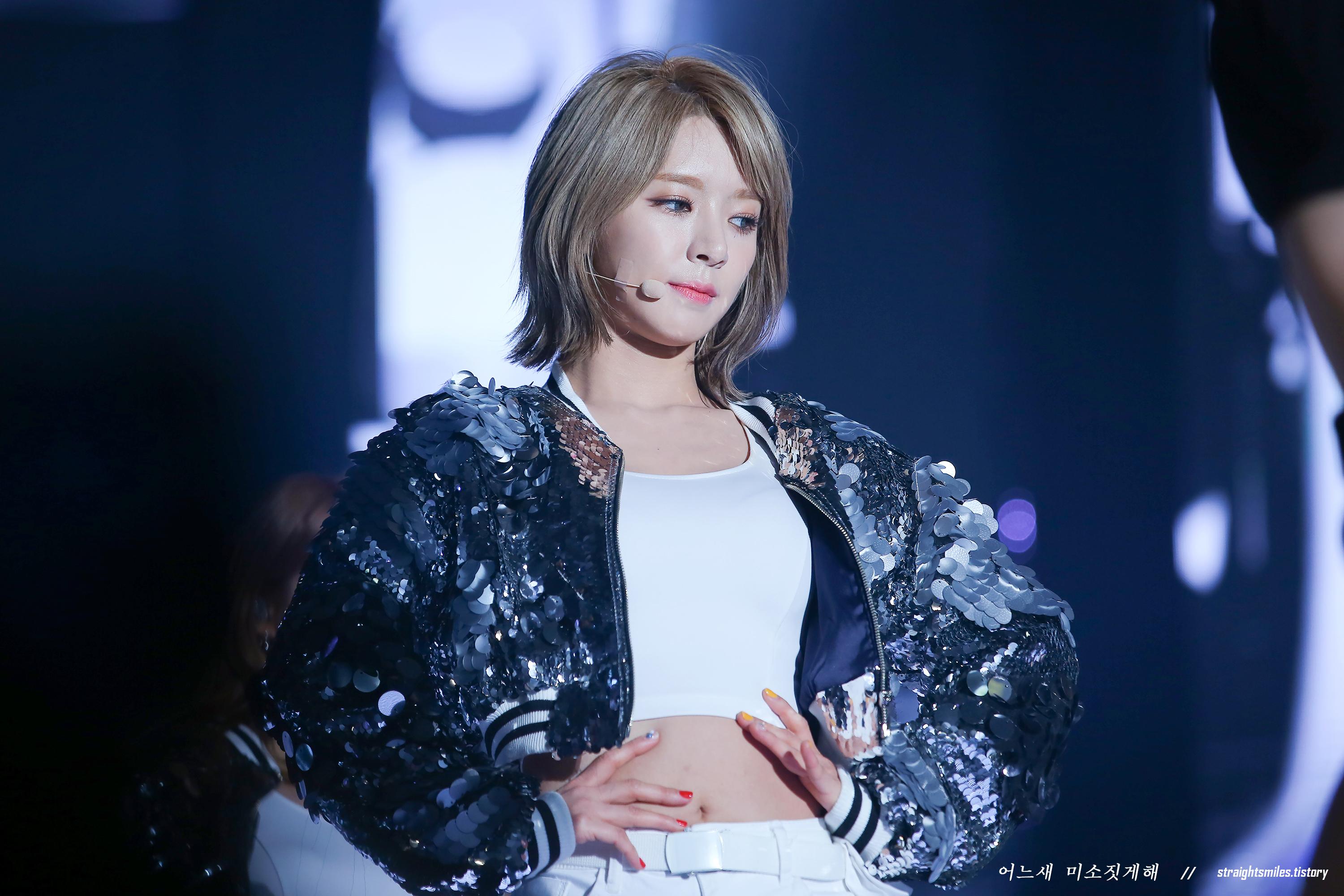 Beauty Queen | Scrolller