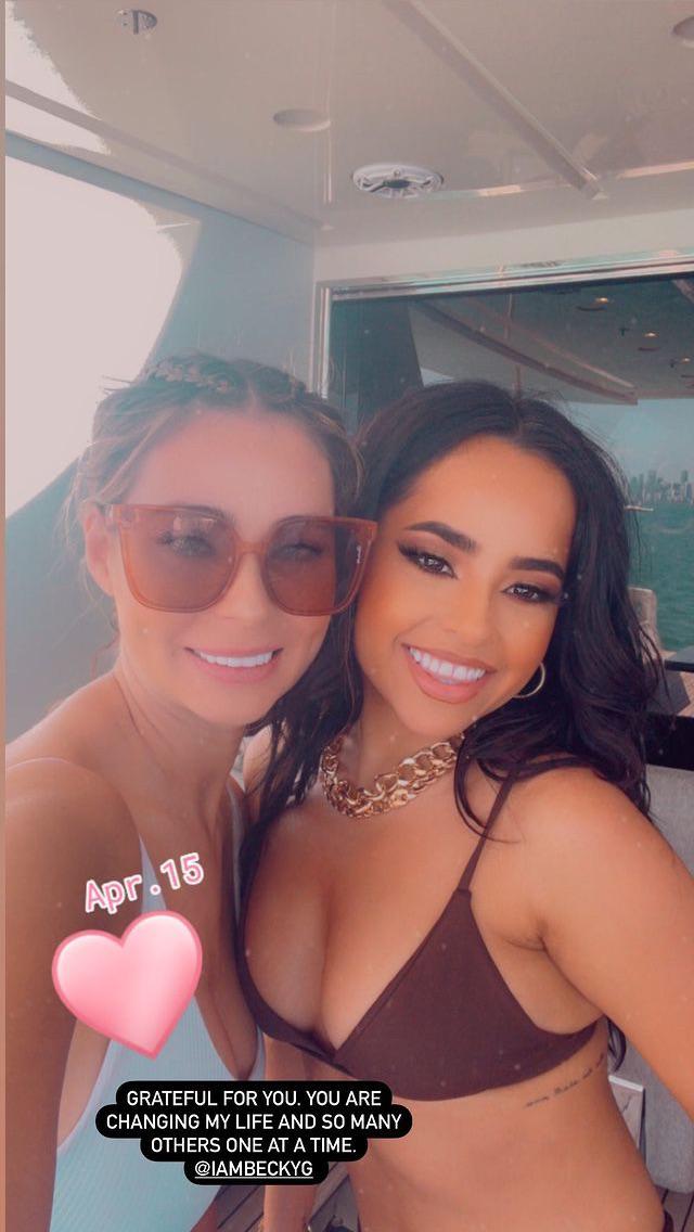 Becky today with her team in Miami | Scrolller