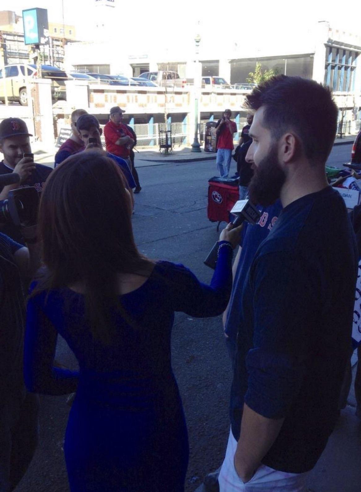 Behind Jenny | Scrolller