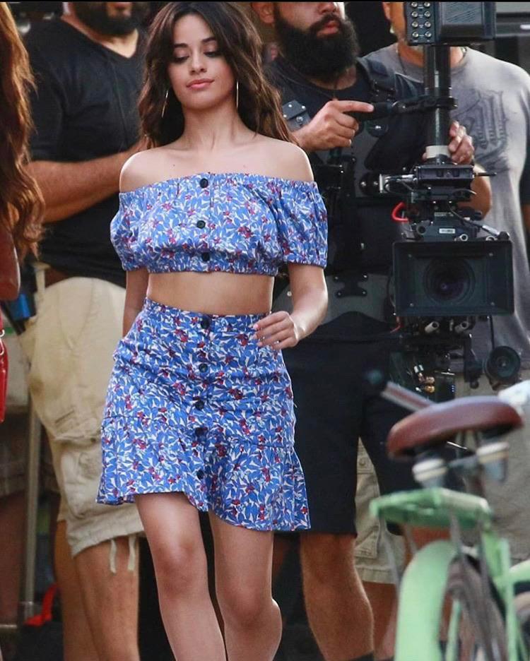 Behind the scenes | Scrolller