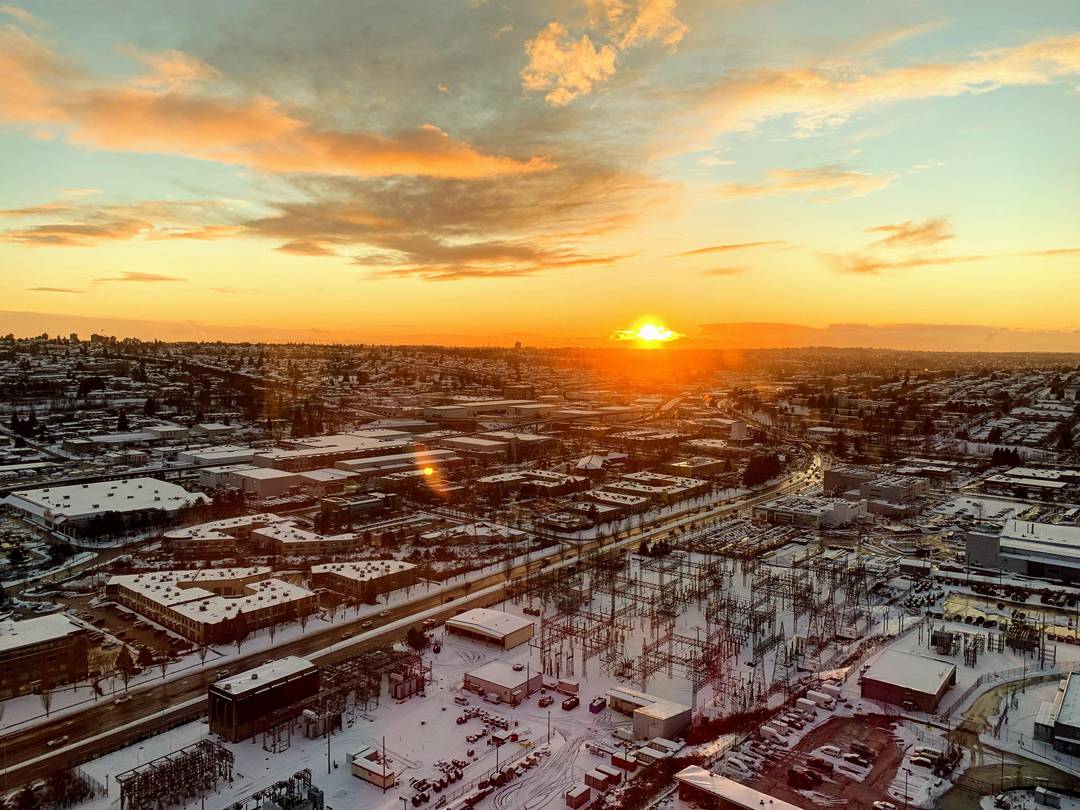 Bella ciao, Snow. Sun takes over to make a beautiful evening at Burnaby! | Scrolller