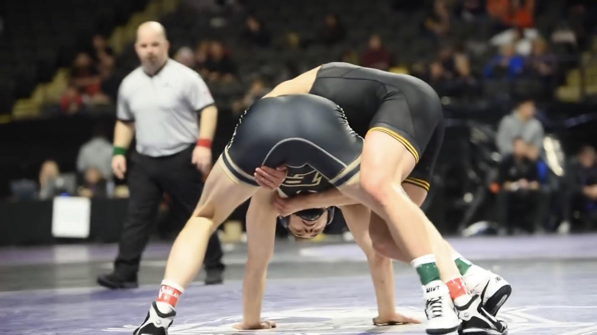 bend over | Scrolller