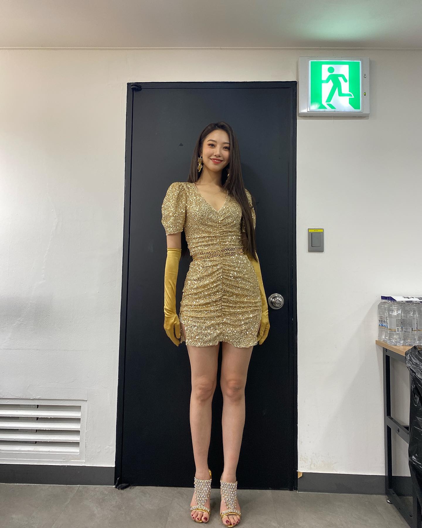 Bestie - Dahye | Scrolller