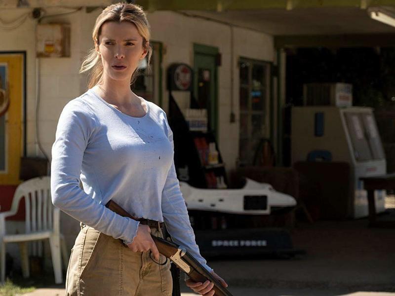 Betty Gilpin in the Hunt was honestly pretty hot | Scrolller