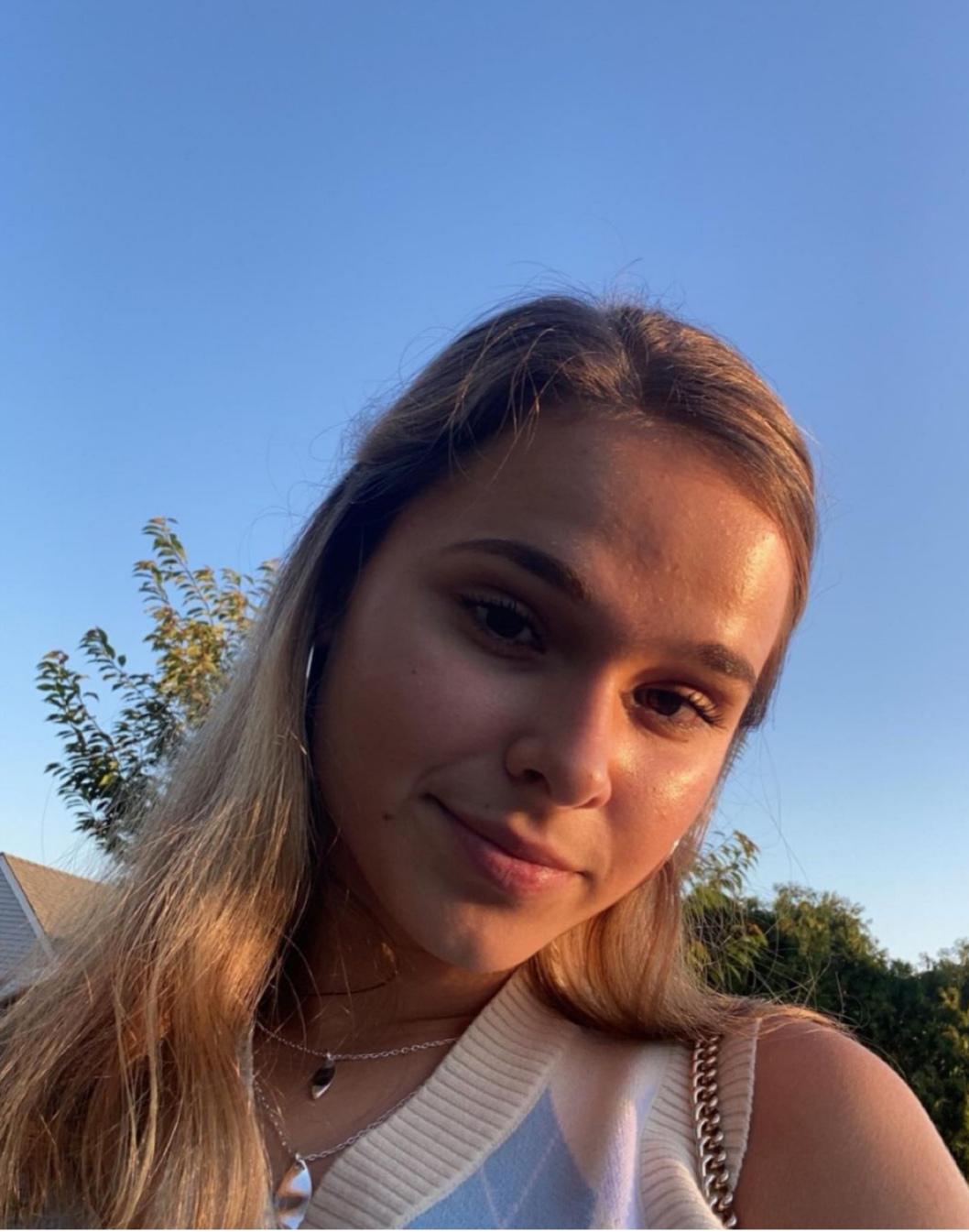 Bewertet meine Klassenkameradin bitte 🥵🥵🥵 | Scrolller