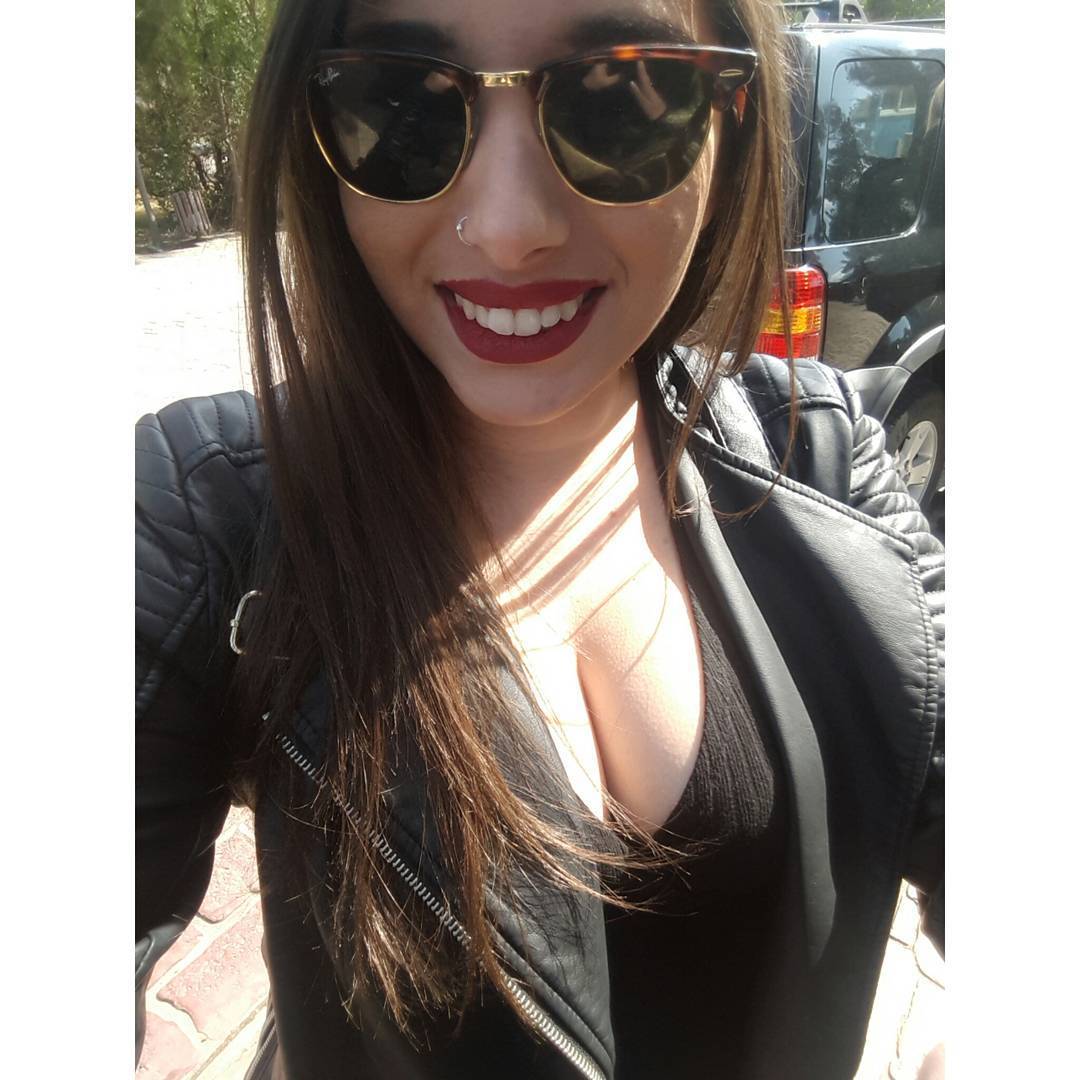 Big boobs | Scrolller