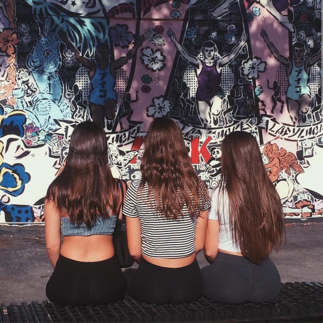 Big Booty Sisters | Scrolller