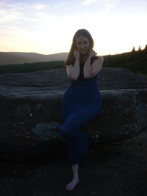 Bigass summit rock | Scrolller