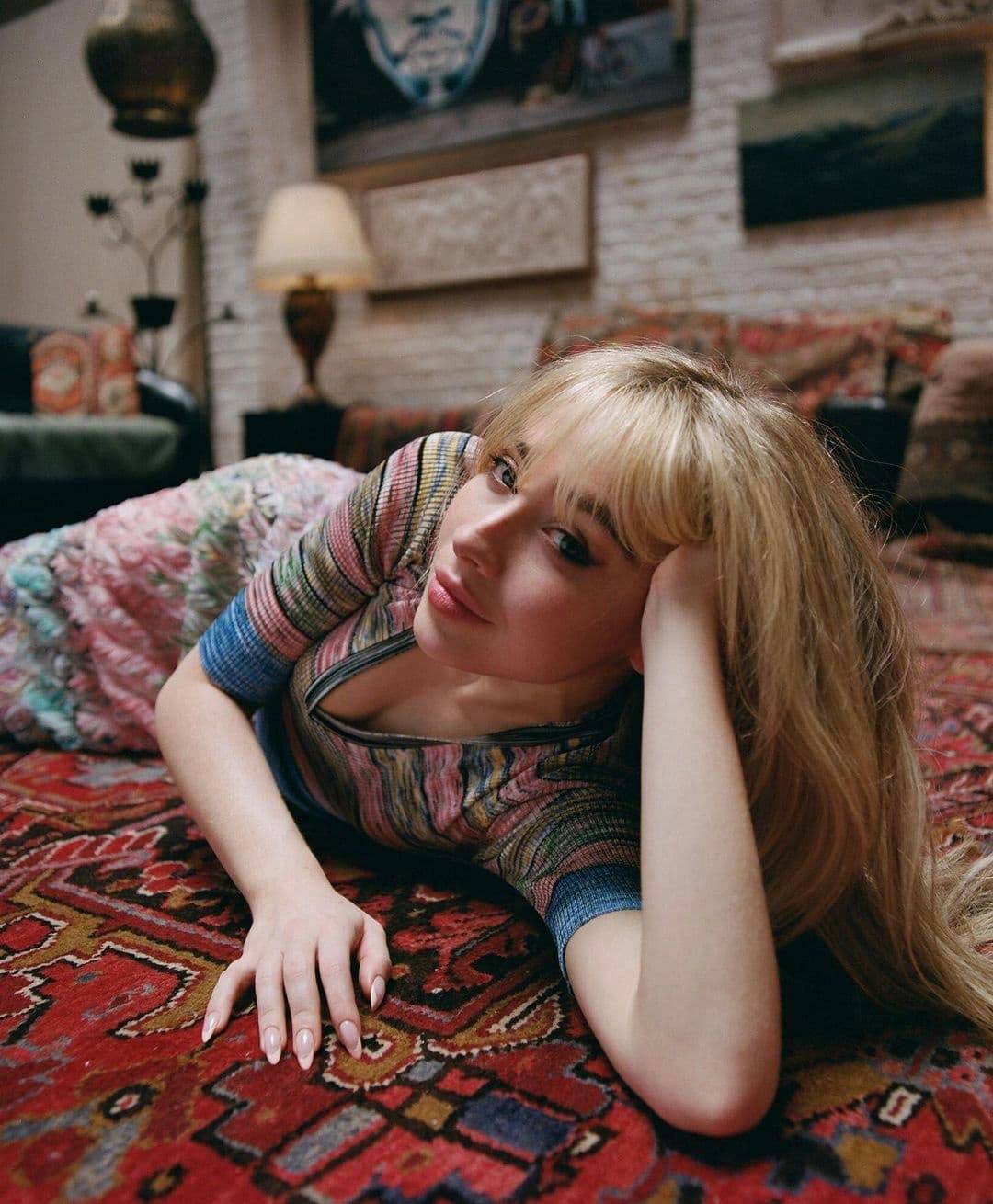 billboard beauty 2: throwback outfit | Scrolller