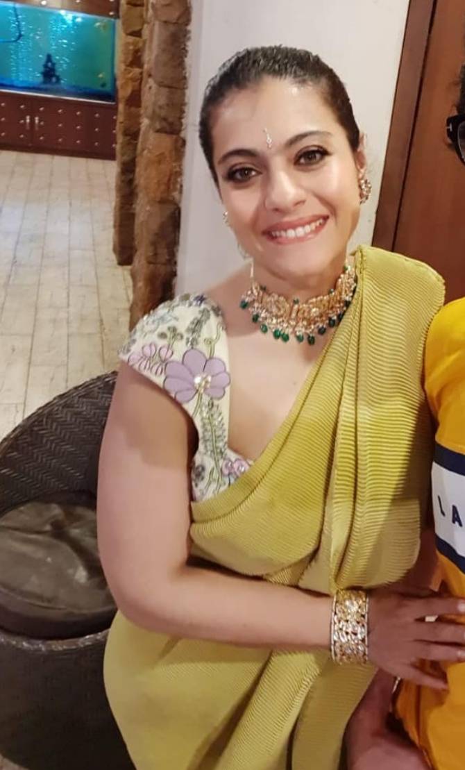 Birthday Special, Kajol lip biting cleav! | Scrolller