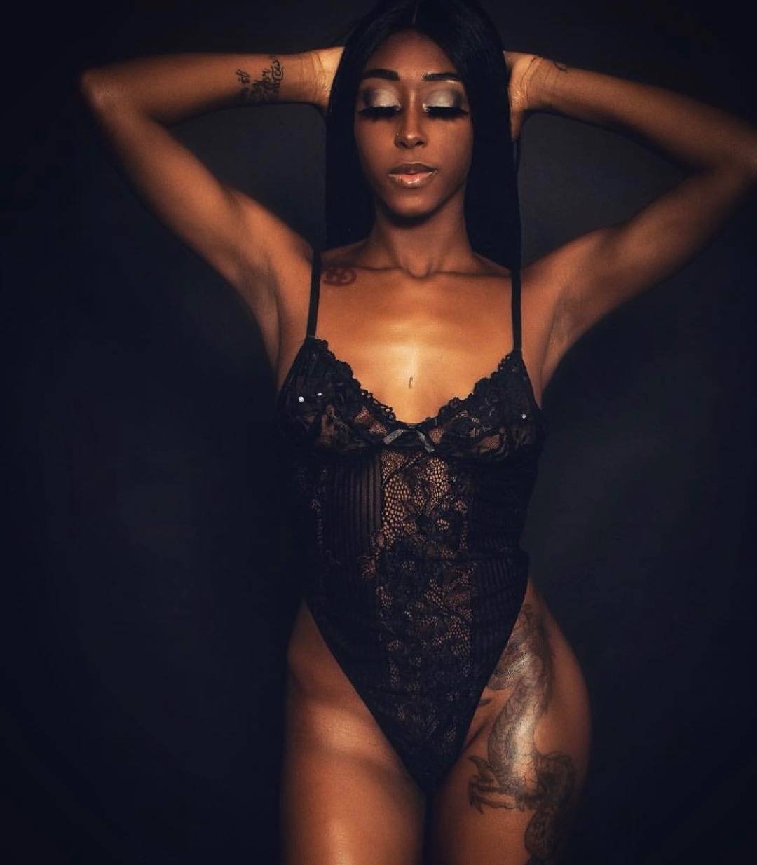 Black beauty in lingerie | Scrolller