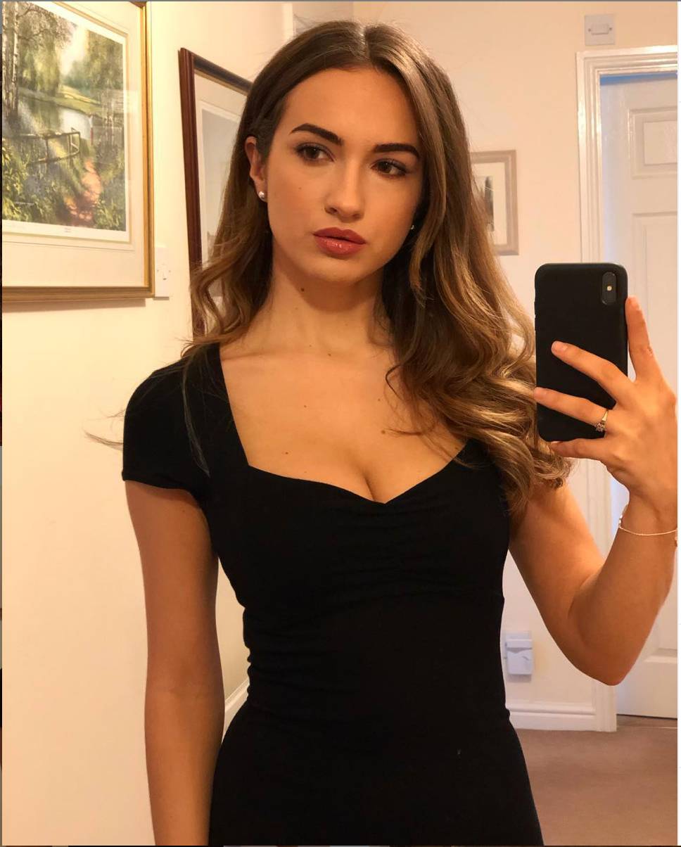 Black Dress | Scrolller