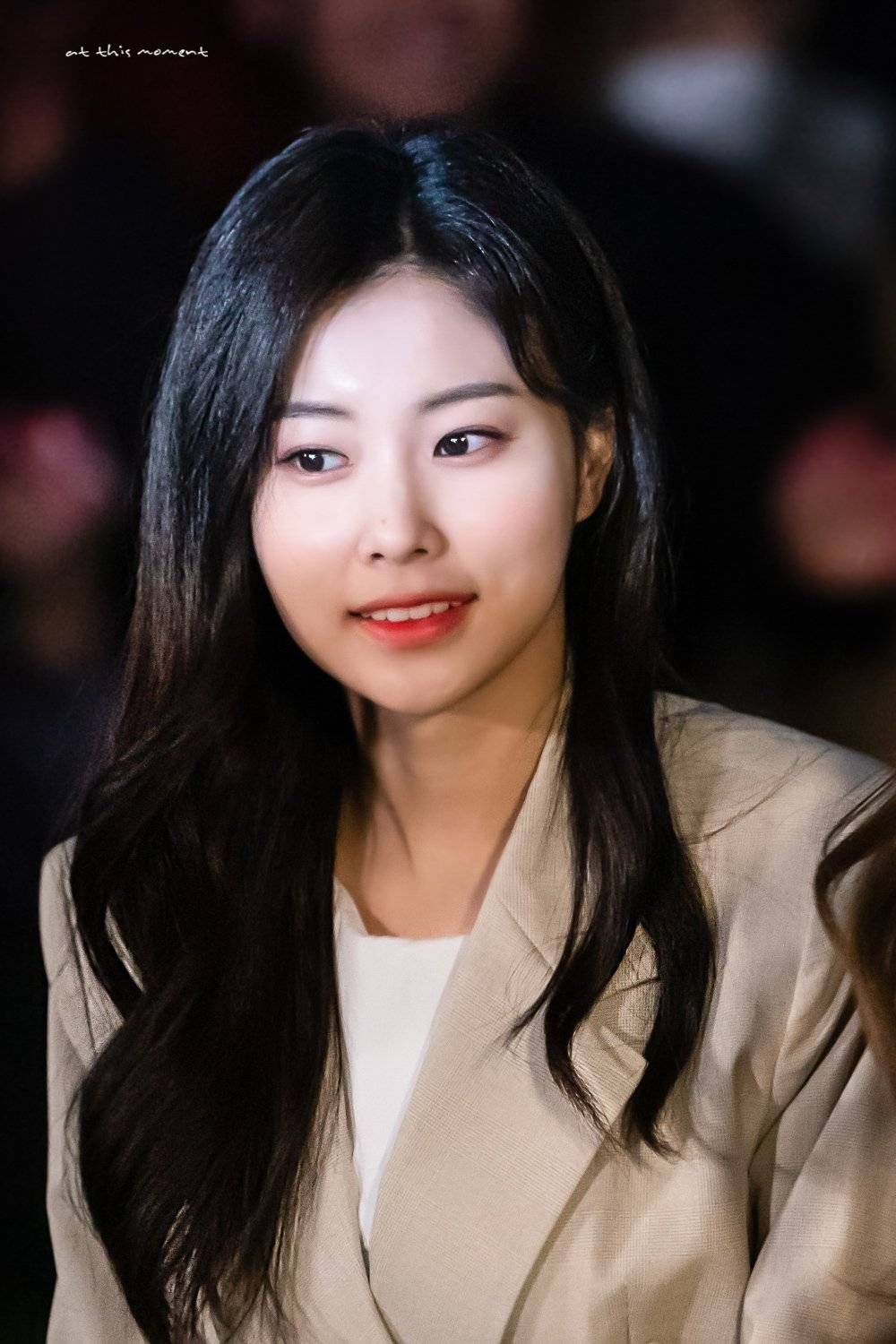 Black hair Hyewon | Scrolller