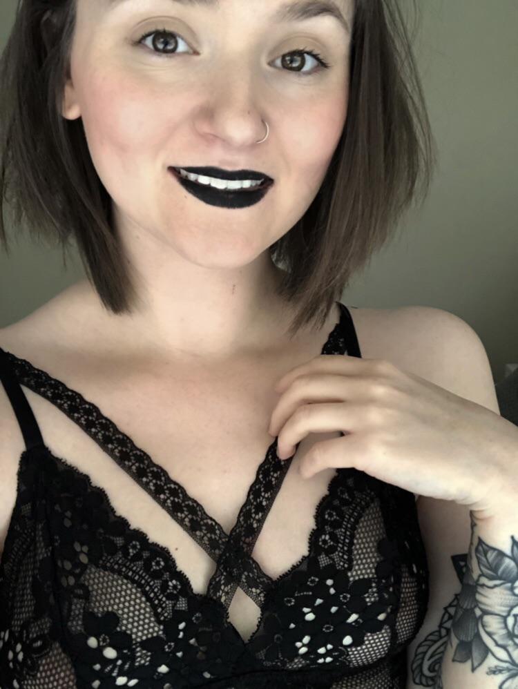 Black lipstick 💋 | Scrolller