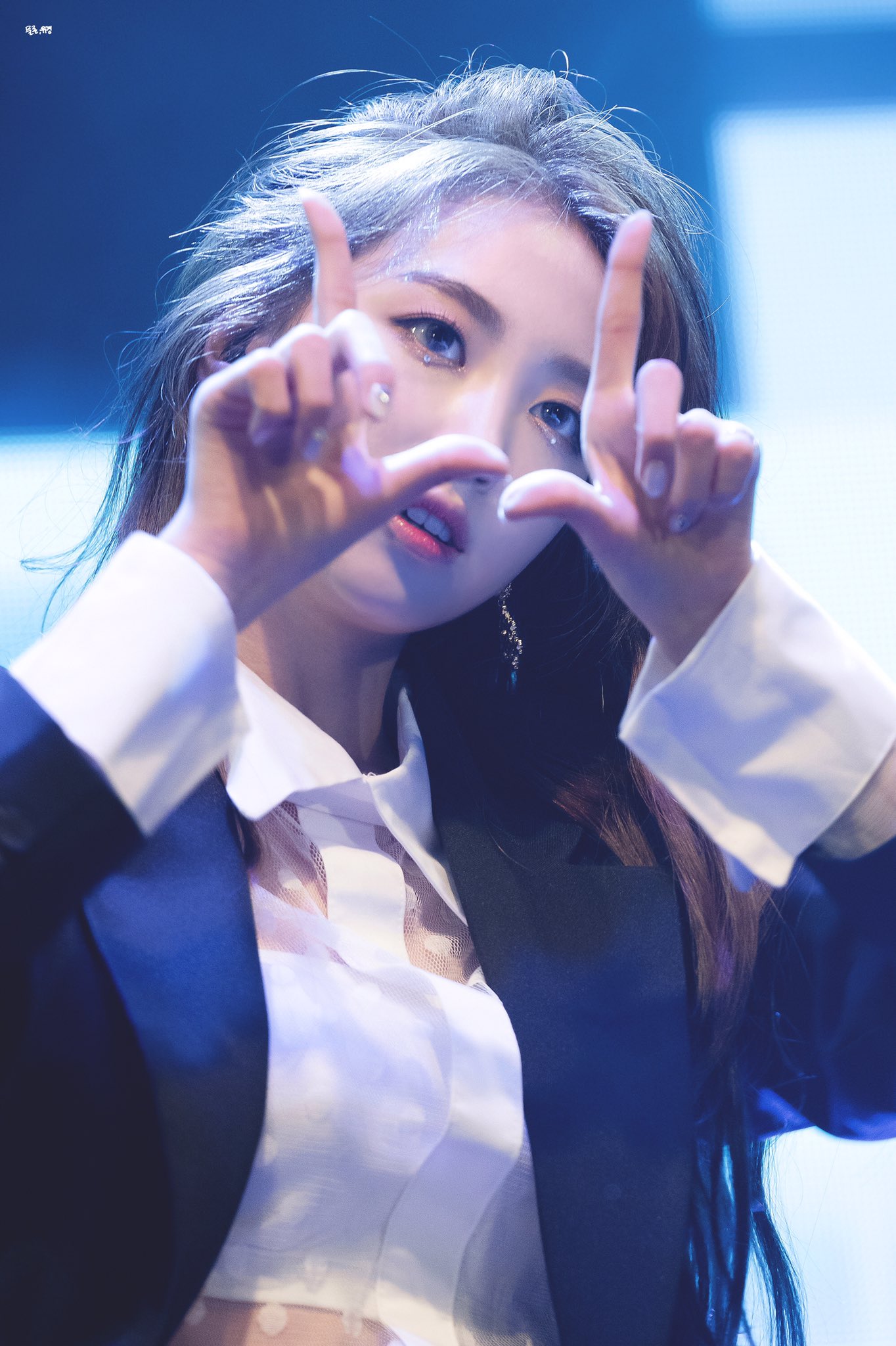 Black Suit | Scrolller