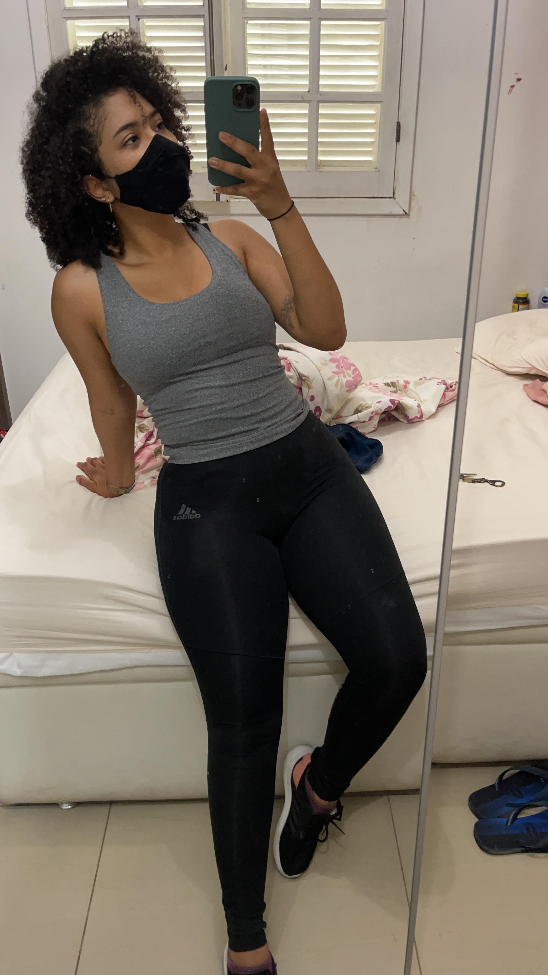 🇧🇷 Black / White / Native American | Scrolller