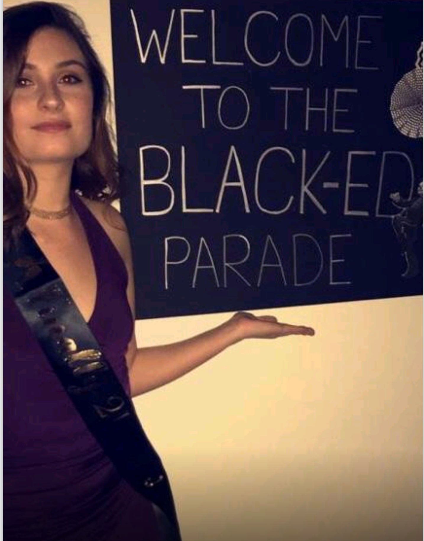 Blacked parade | Scrolller