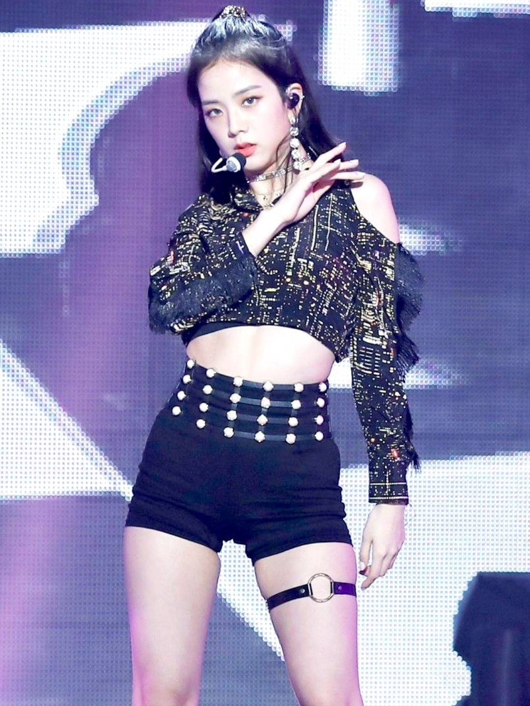 BlackPink - Jisoo | Scrolller