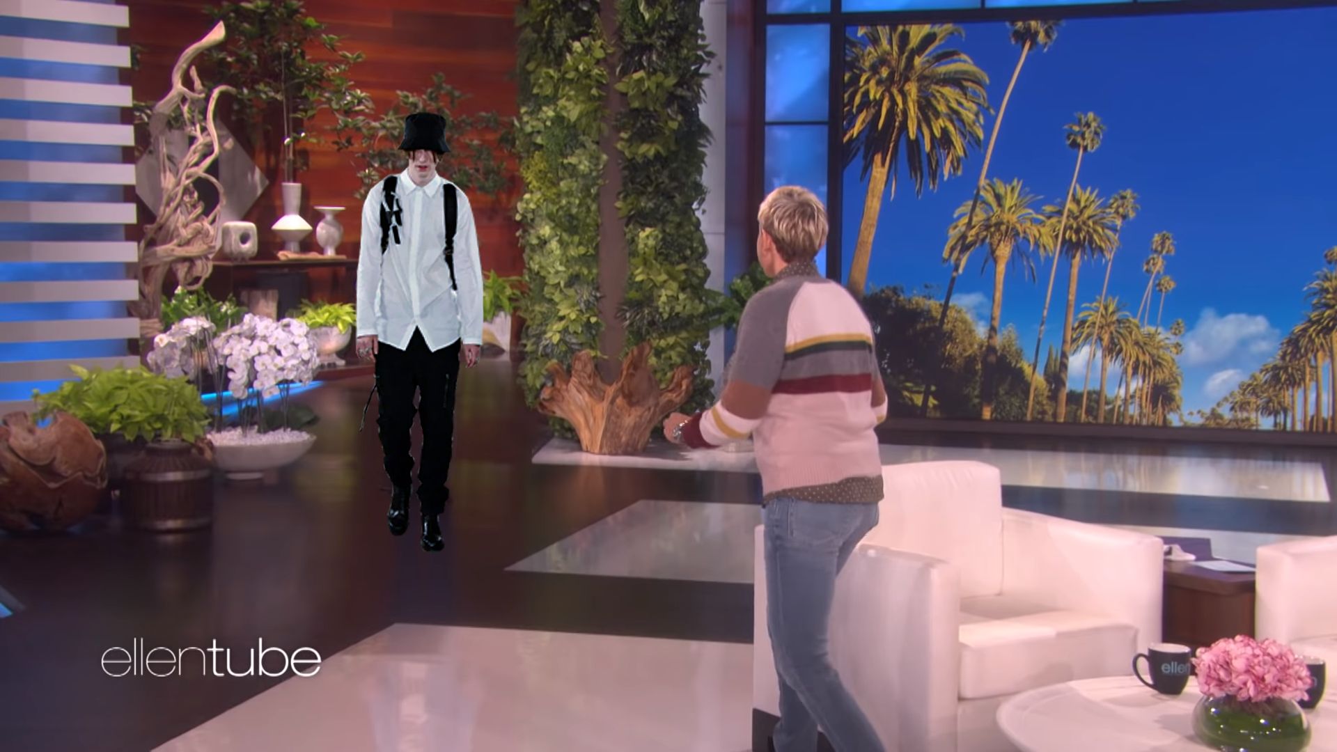 😳Bladee on Ellen😳 | Scrolller