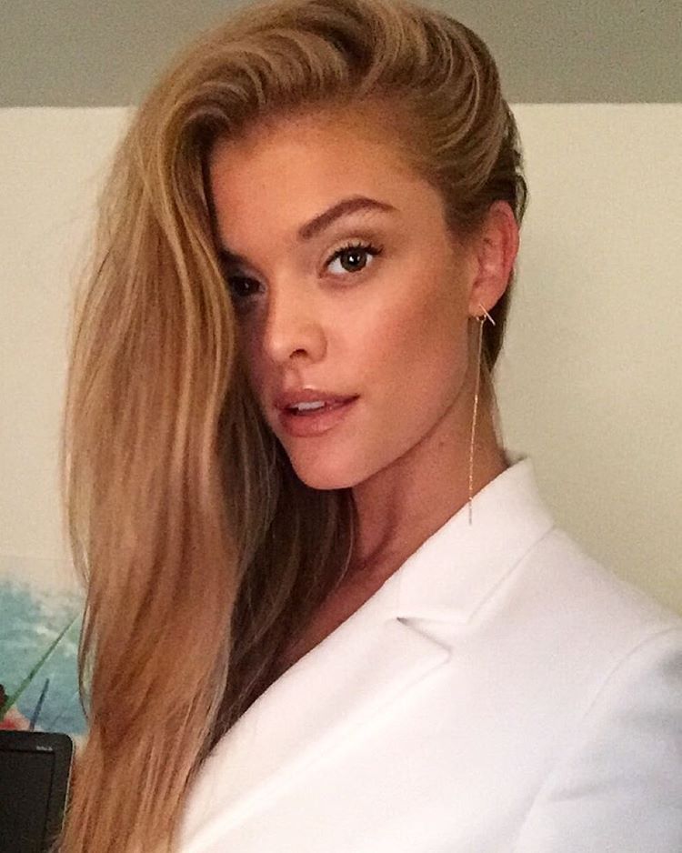 Blonde Hair | Scrolller