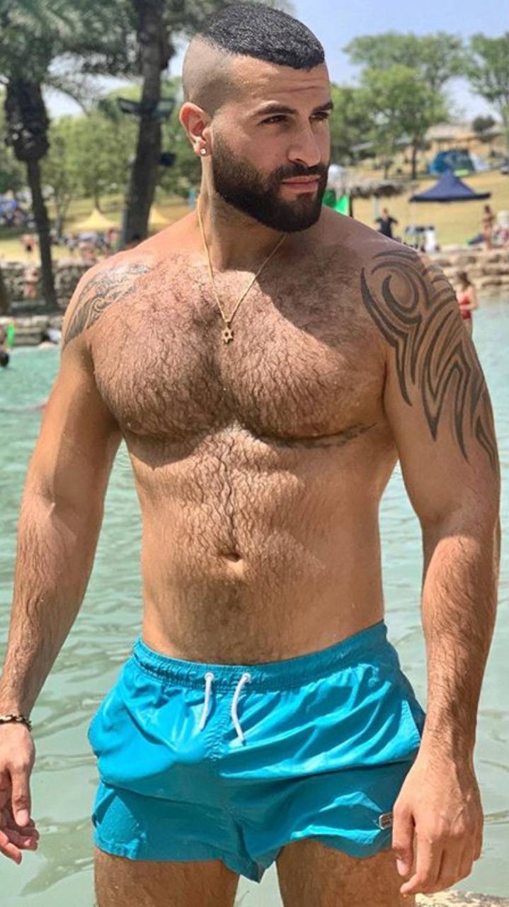 Blue Bulge At Swimming Hole Scrolller