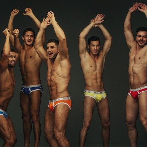 Blue, Purple, Orange, Yellow or Red.... What A Choice! | Scrolller