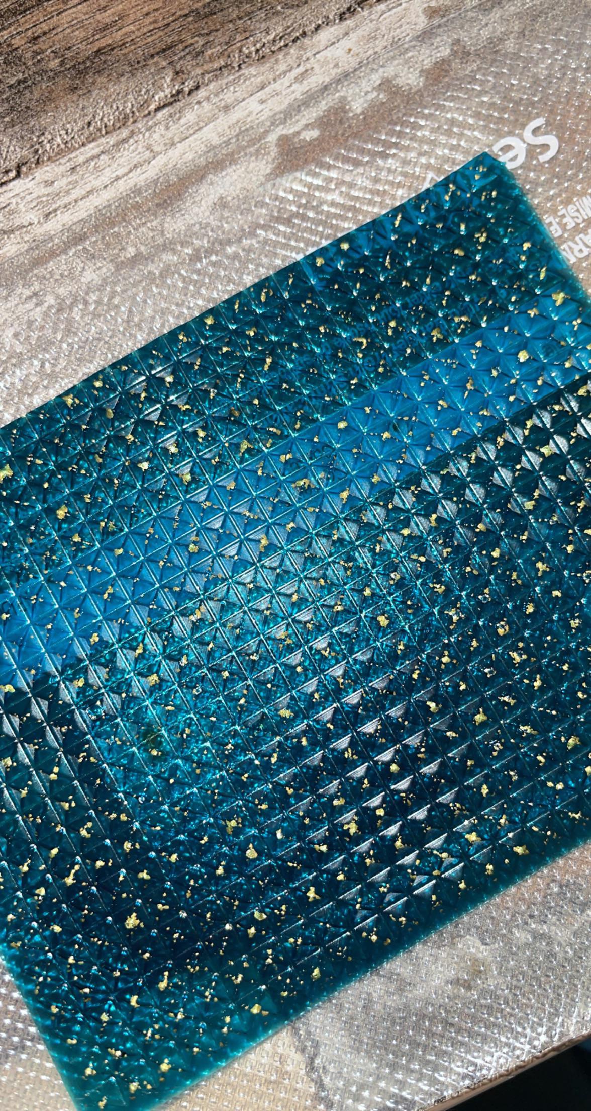 Blue pyramid lsd gel tabs 🪐 | Scrolller