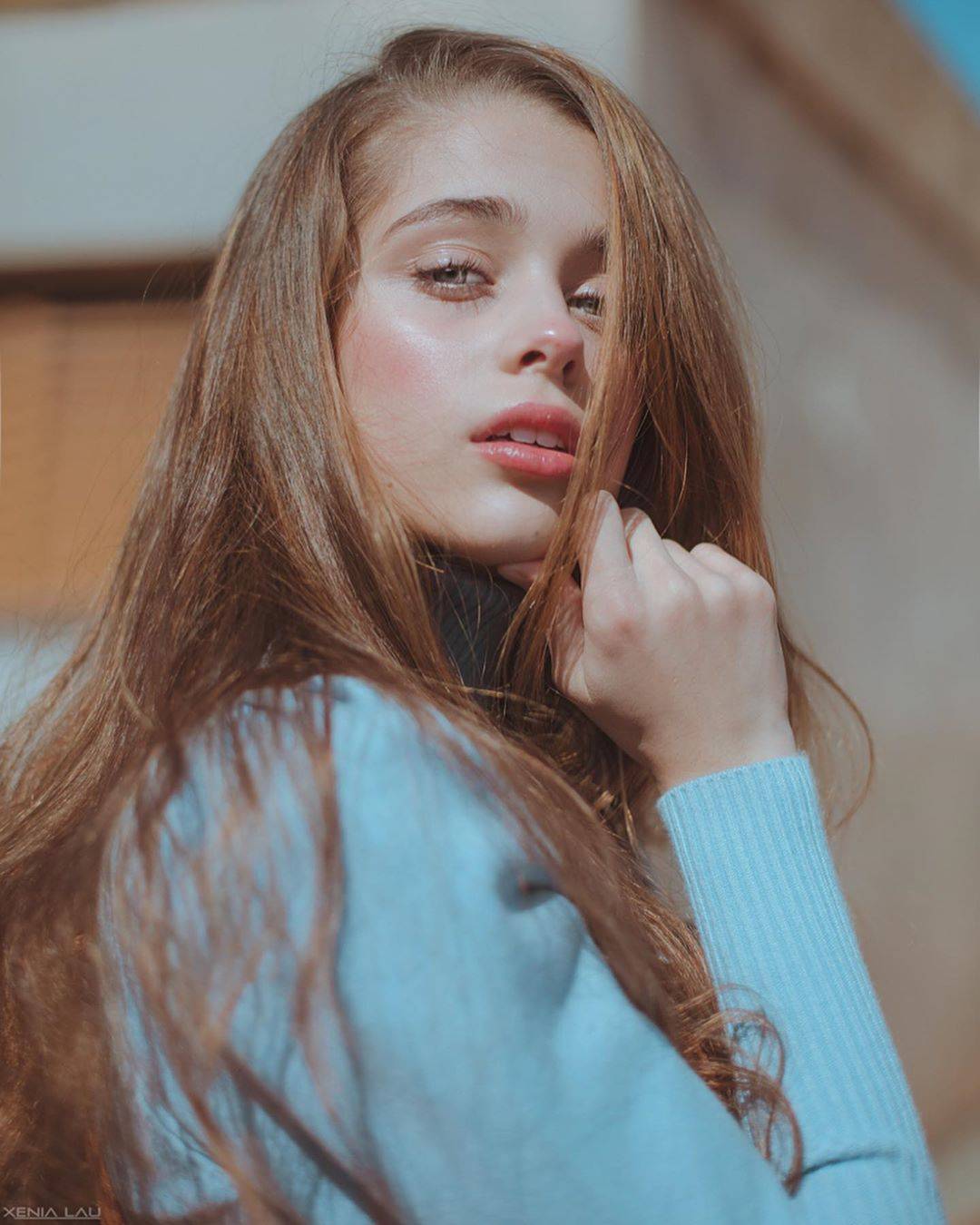 Blue top | Scrolller