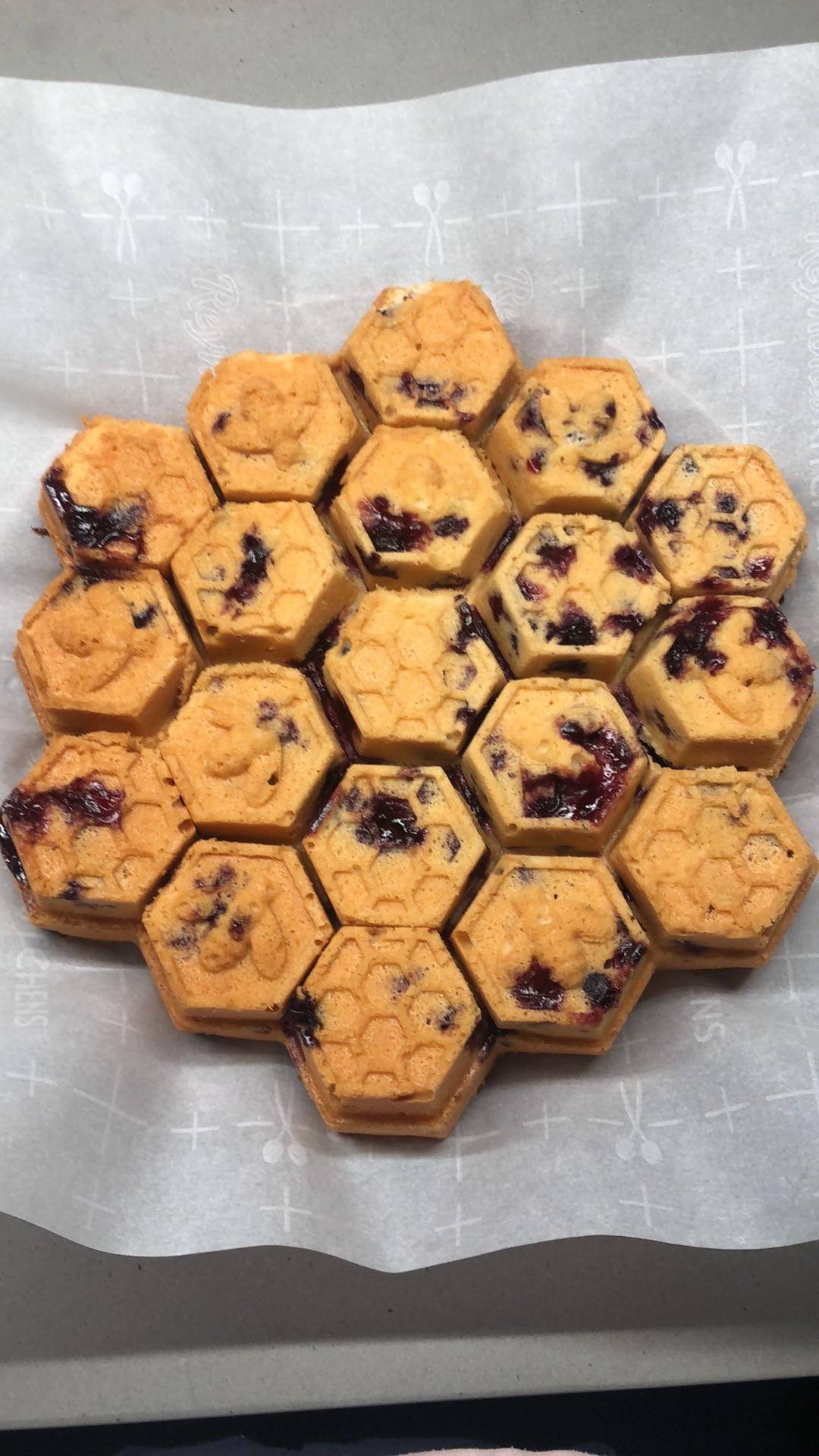 Blueberry lemon cakes. | Scrolller