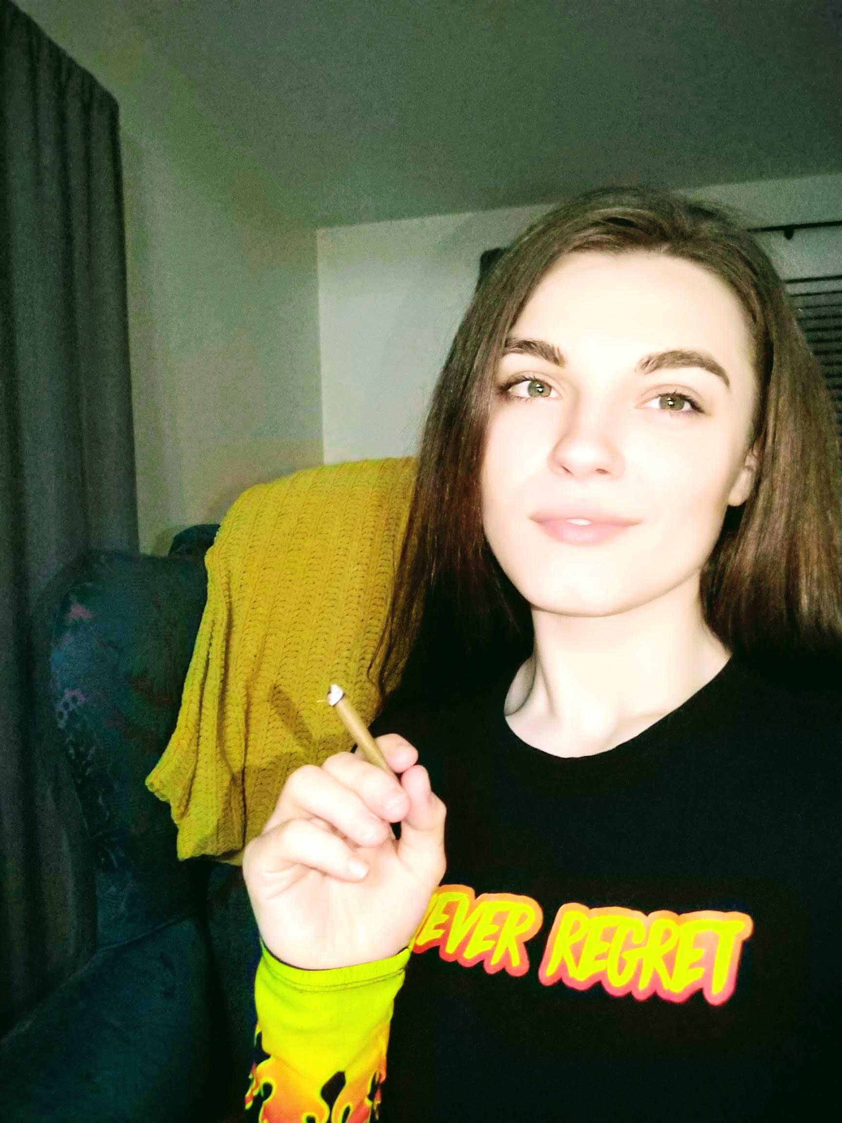 Blunts Hit Different 😌 | Scrolller