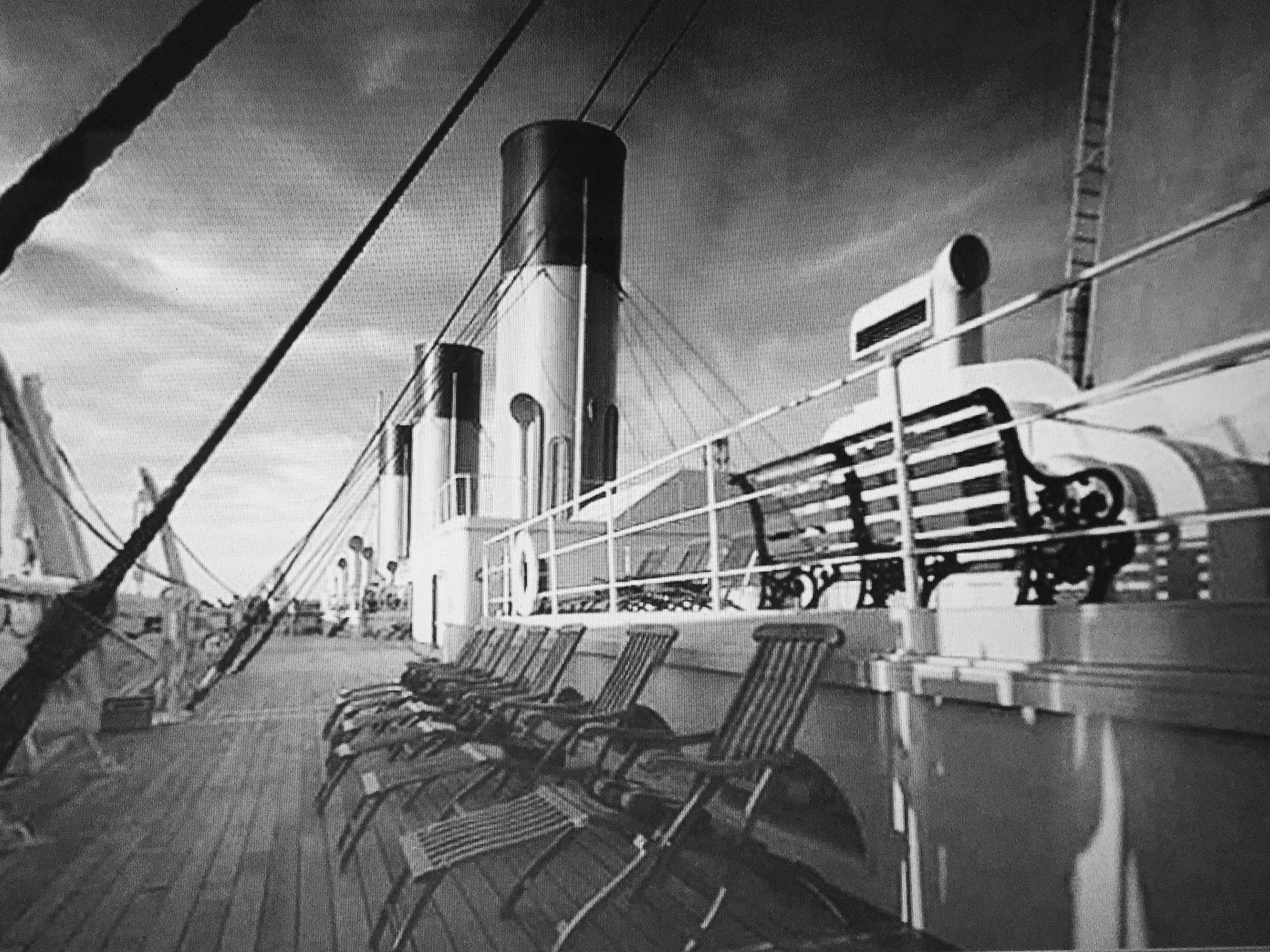Boat deck “set” of Cameron’s Titanic | Scrolller