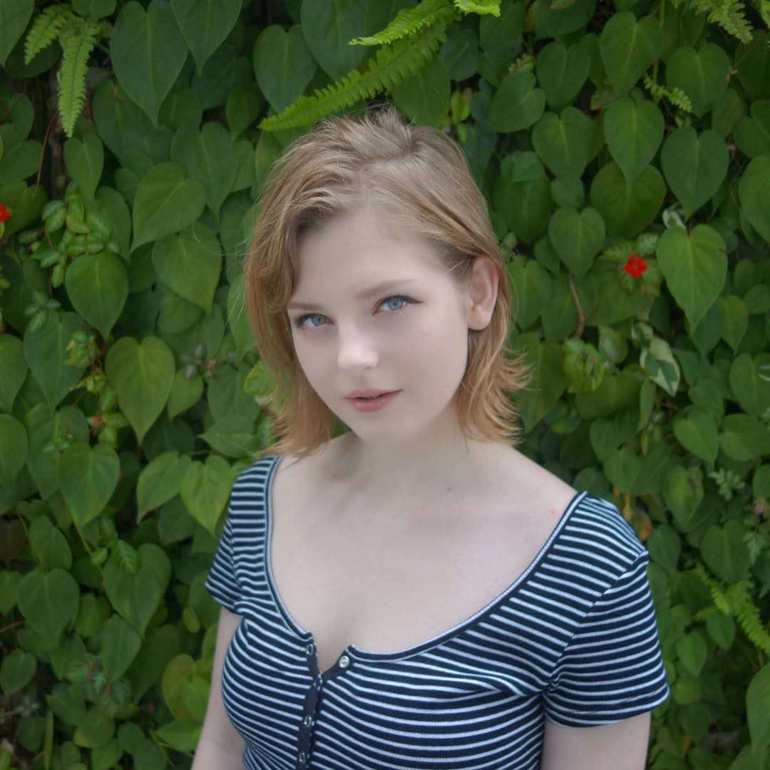 Bob hairstyle | Scrolller