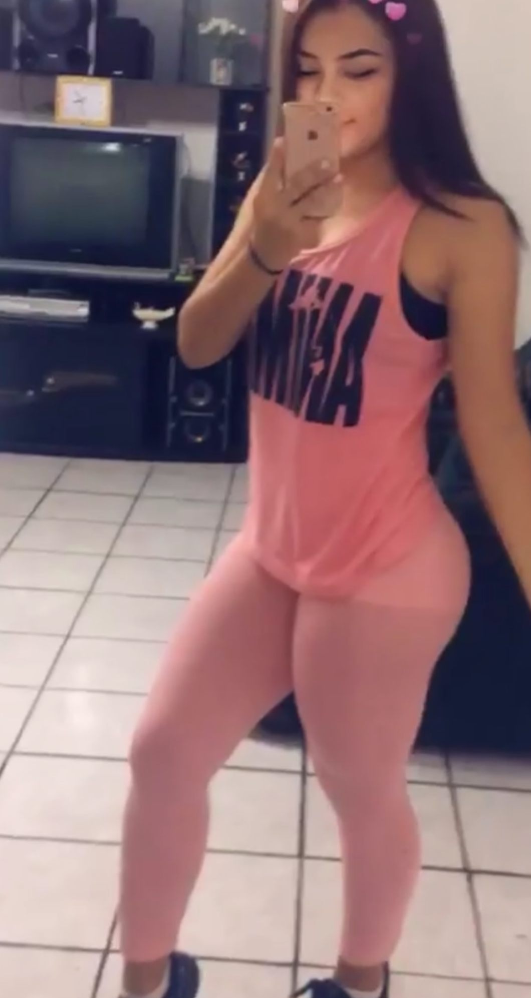 Bold choice | Scrolller